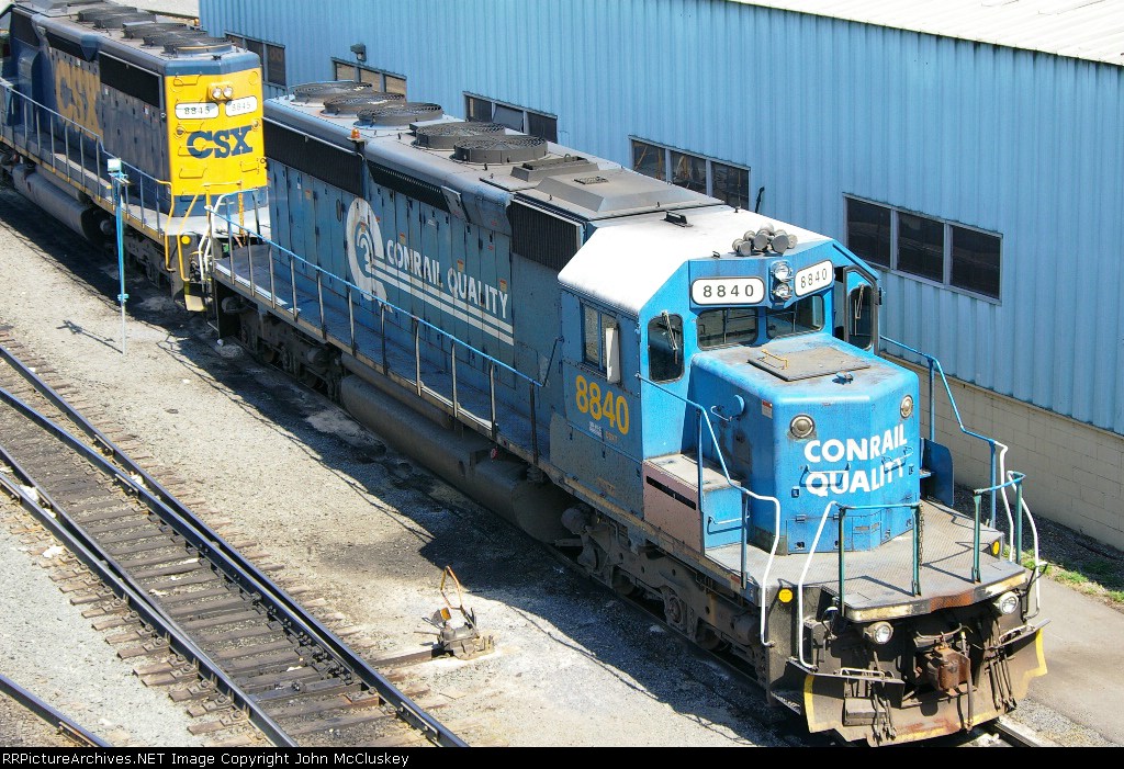 CSX 8840
